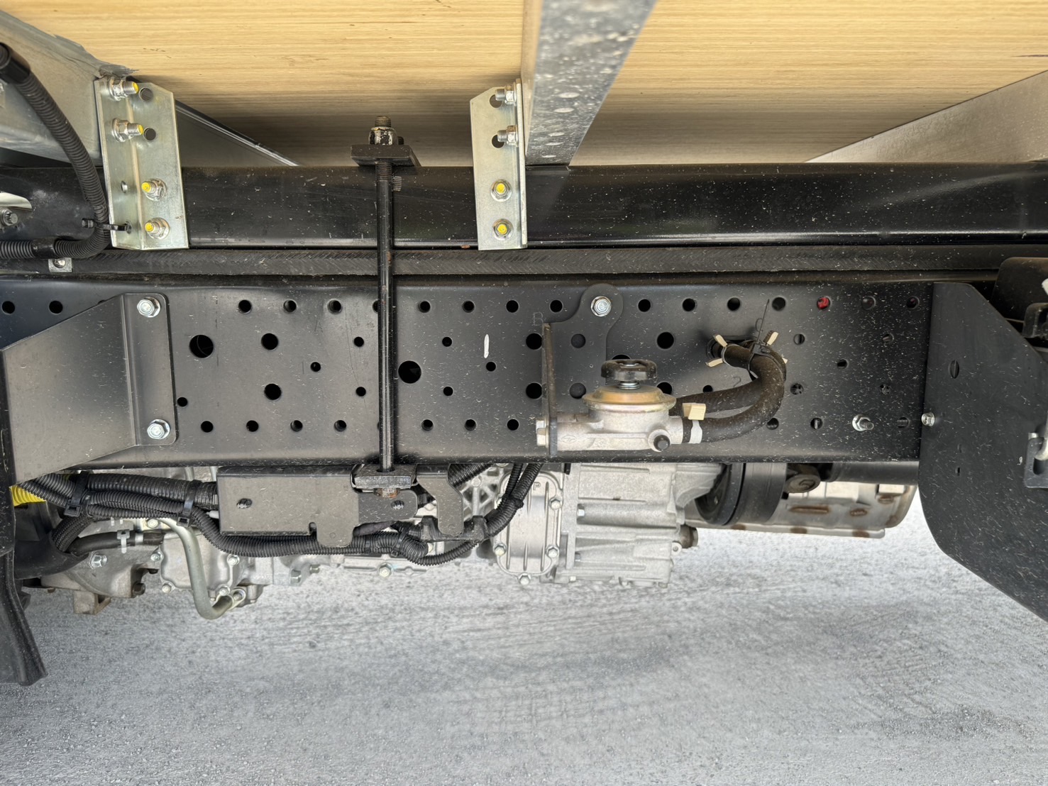 Carousel Gallery – 日本トラックス Nihon Trucks